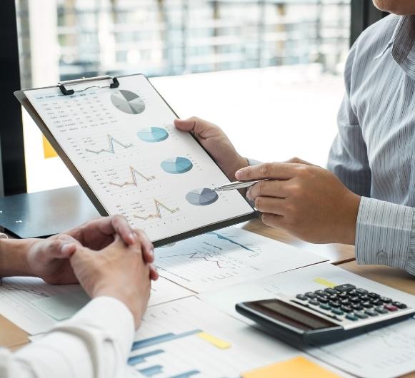 Nosotros - CM Factoring